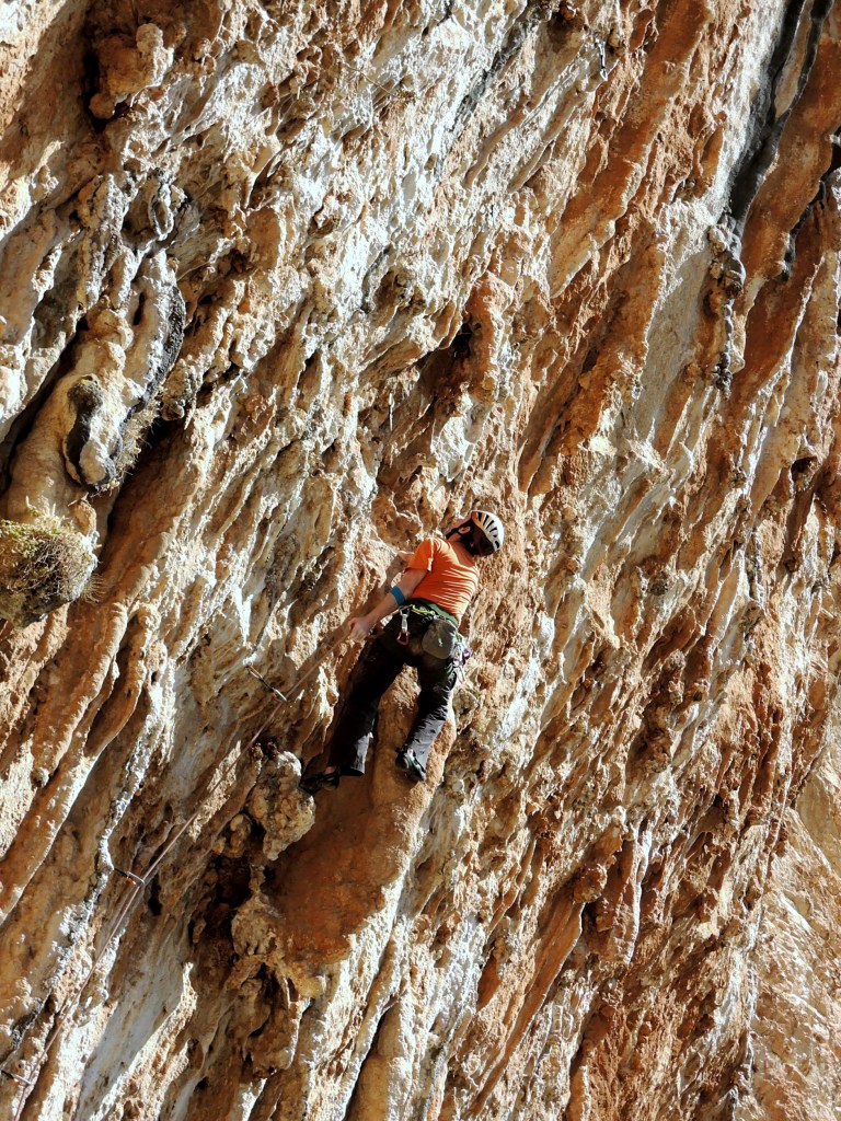 Klettern in Leonidio und Kyparissi, Peloponnes, Griechenland – global ...
